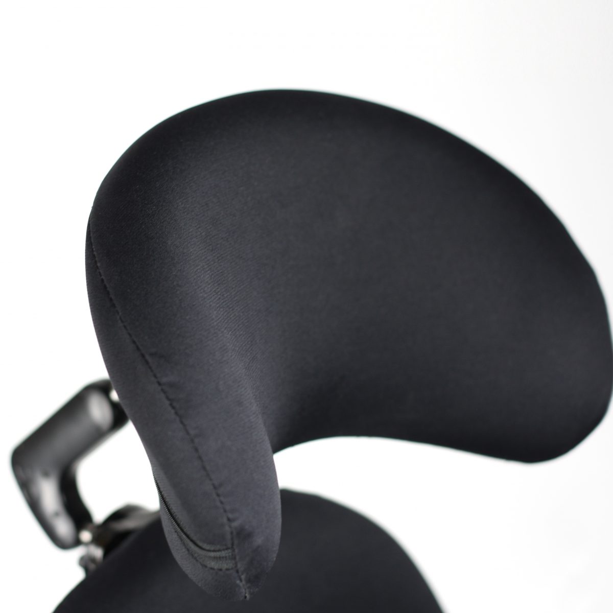 Headrests Archives - V-Trak